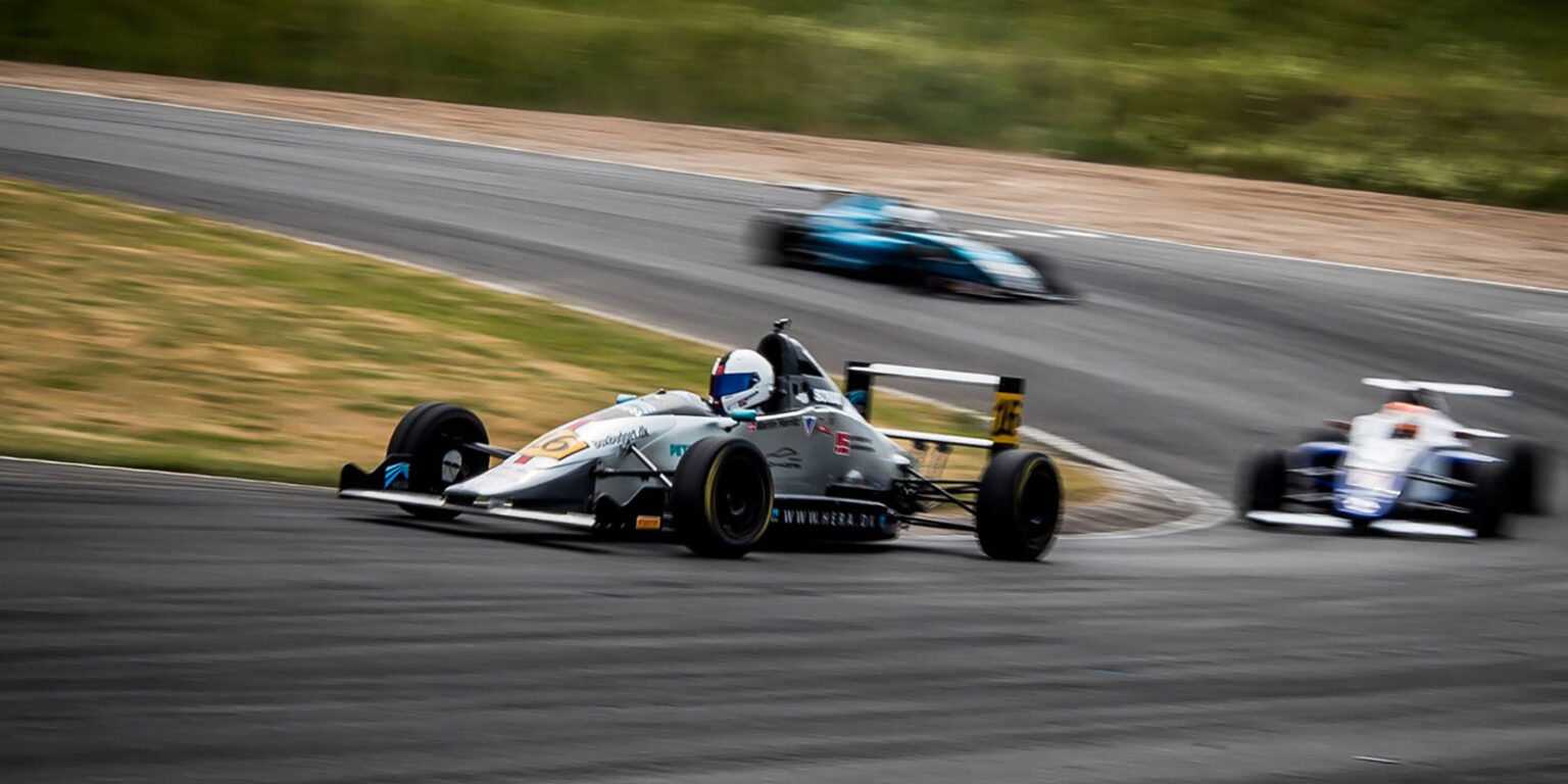 Formel 5 Danmark | Se nuværende og tidligere mesterskabsstillinger